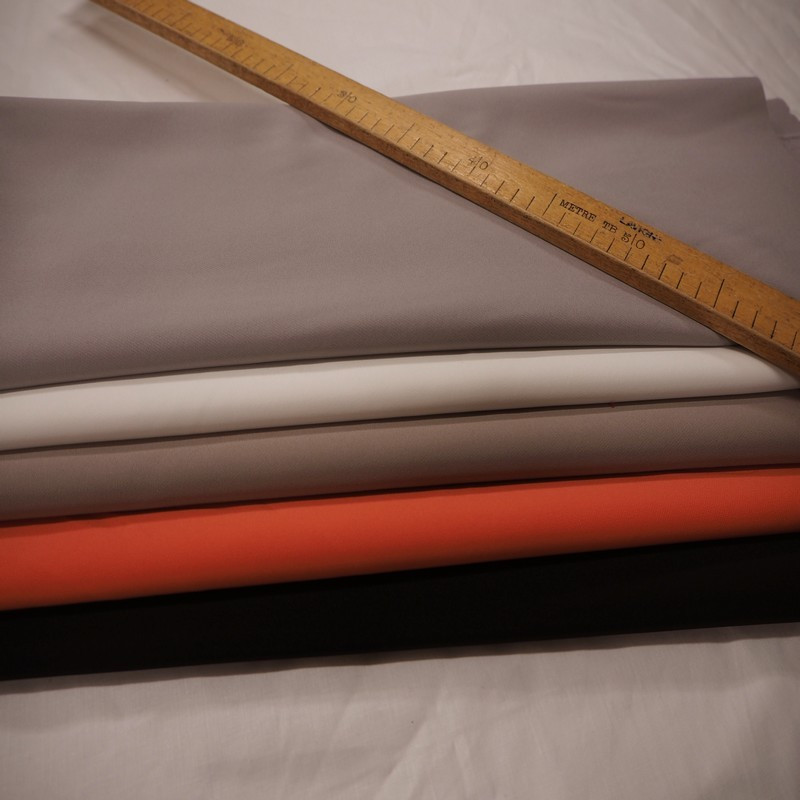 Tissu polyester - Tissu polyester/ élasthane au mètre